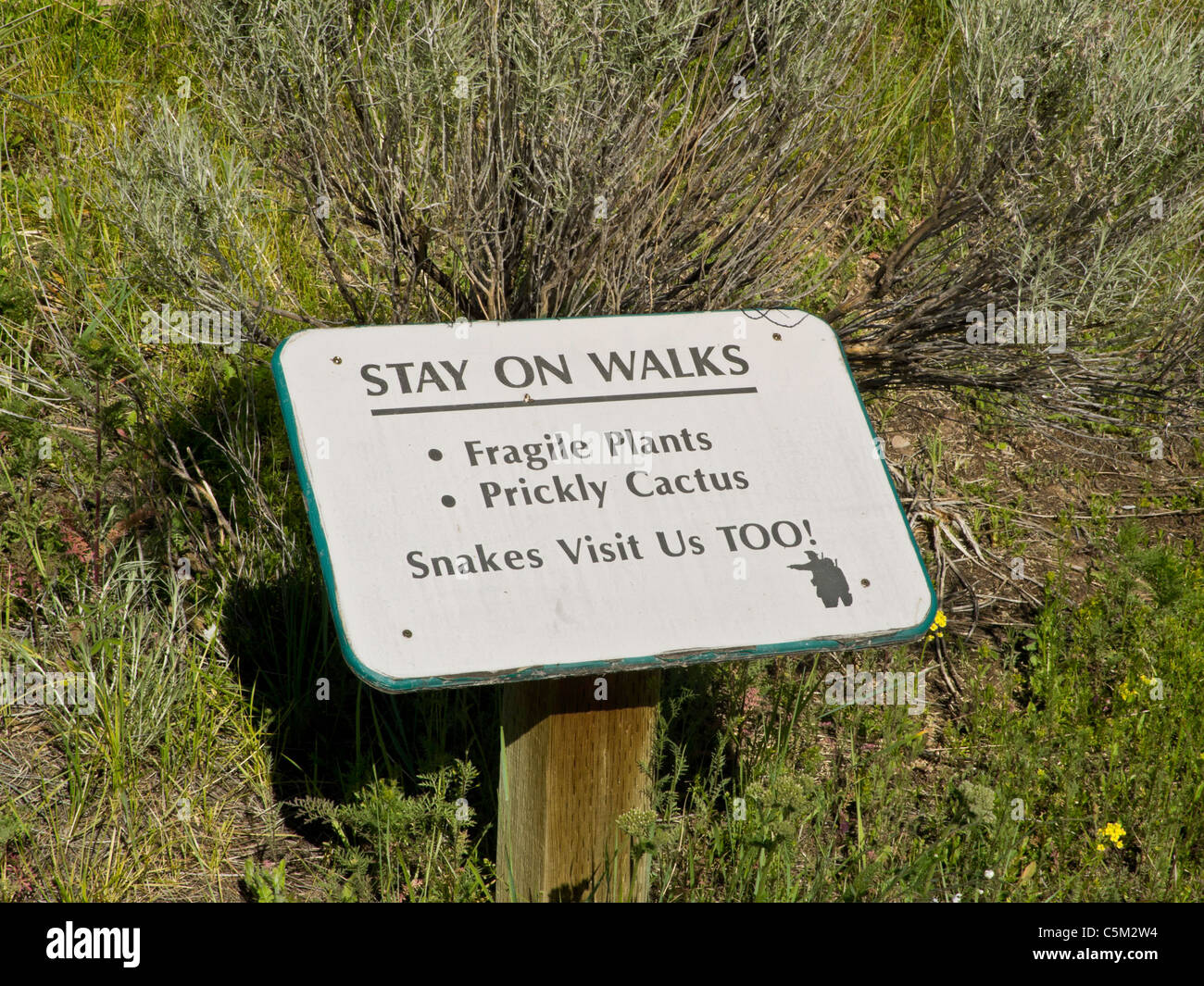 Fragile plants sign hi-res stock photography and images - Alamy