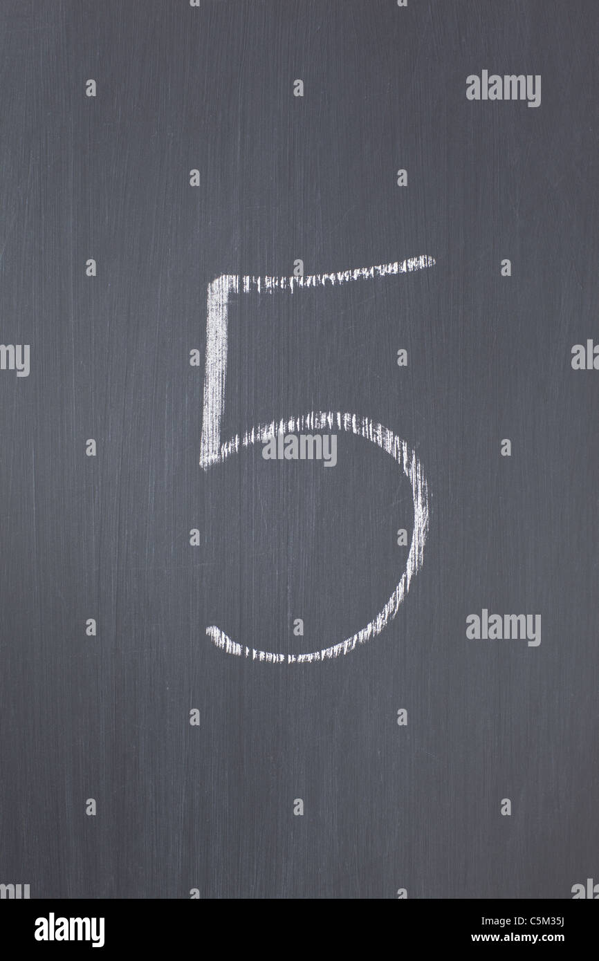 Blackboard with a five written on it Stock Photo - Alamy