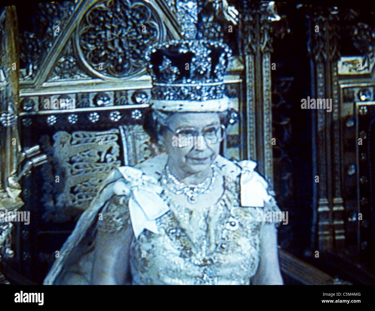 Queen Elizabeth at opening of parliament Stock Photo - Alamy