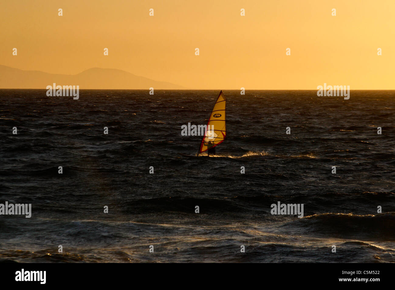 Windsurfing sunset hi-res stock photography and images - Alamy