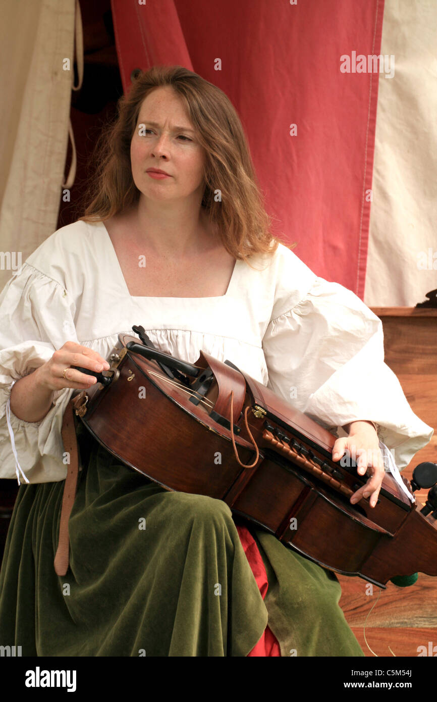 Medieval musical instrument hi-res stock photography and images - Alamy