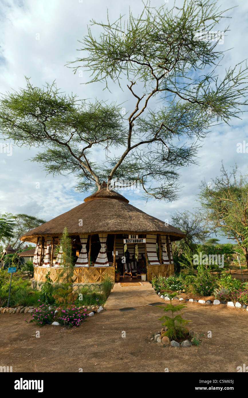 Buska Lodge hotel and restaurant near Turmi in the Lower Omo Valley ...