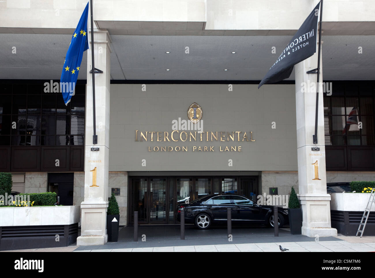Intercontinental Hotel, Park Lane, London Stock Photo - Alamy