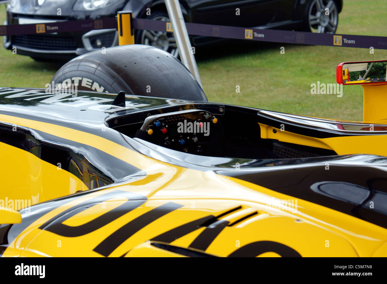 RENAULT F1 RACING CAR Stock Photo - Alamy