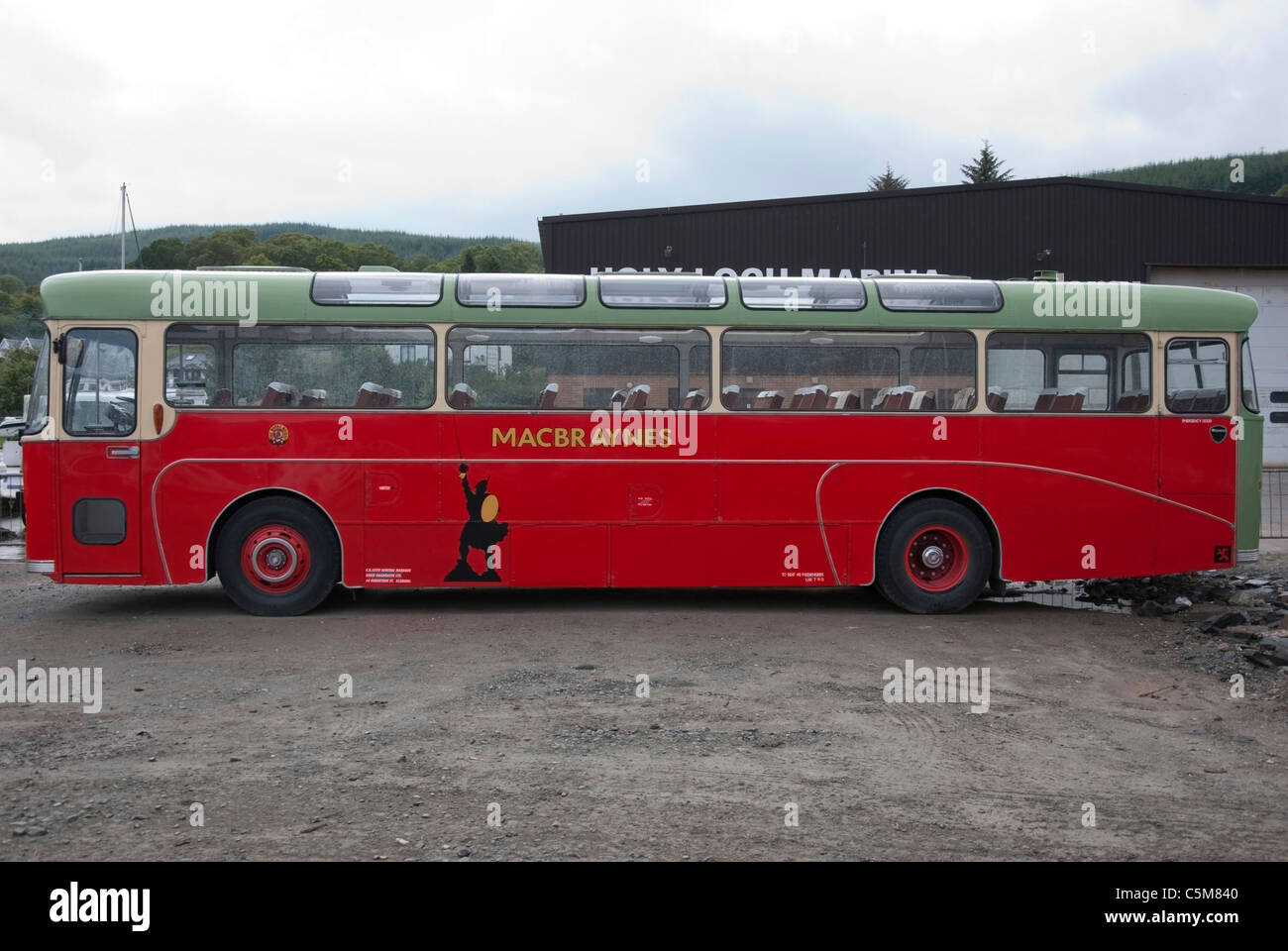 1967 AEC Reliance Macbraynes Royal Mail Coach Stock Photo - Alamy
