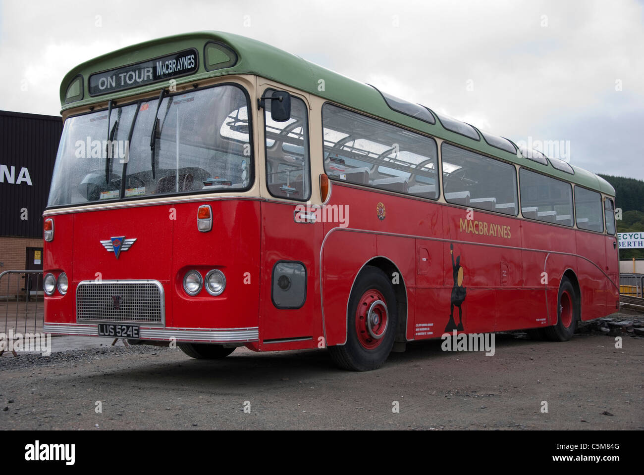 1967 AEC Reliance Macbraynes Royal Mail Coach Stock Photo - Alamy