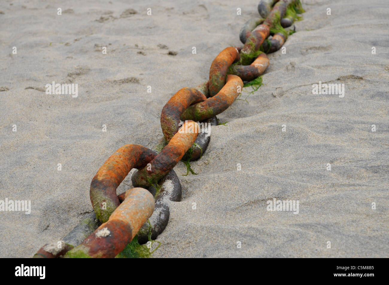 Anchor chain water hi-res stock photography and images - Alamy