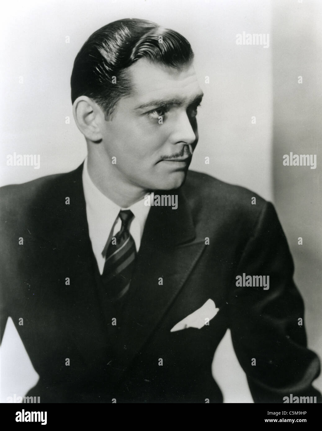 CLARK GABLE (1901-1960) US film actor about 1933 Stock Photo - Alamy