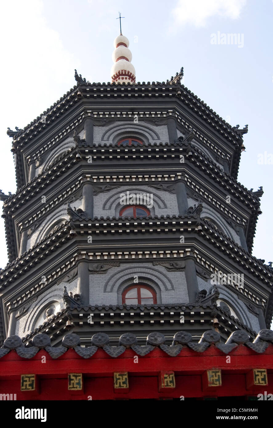 Tiered temple hi-res stock photography and images - Alamy