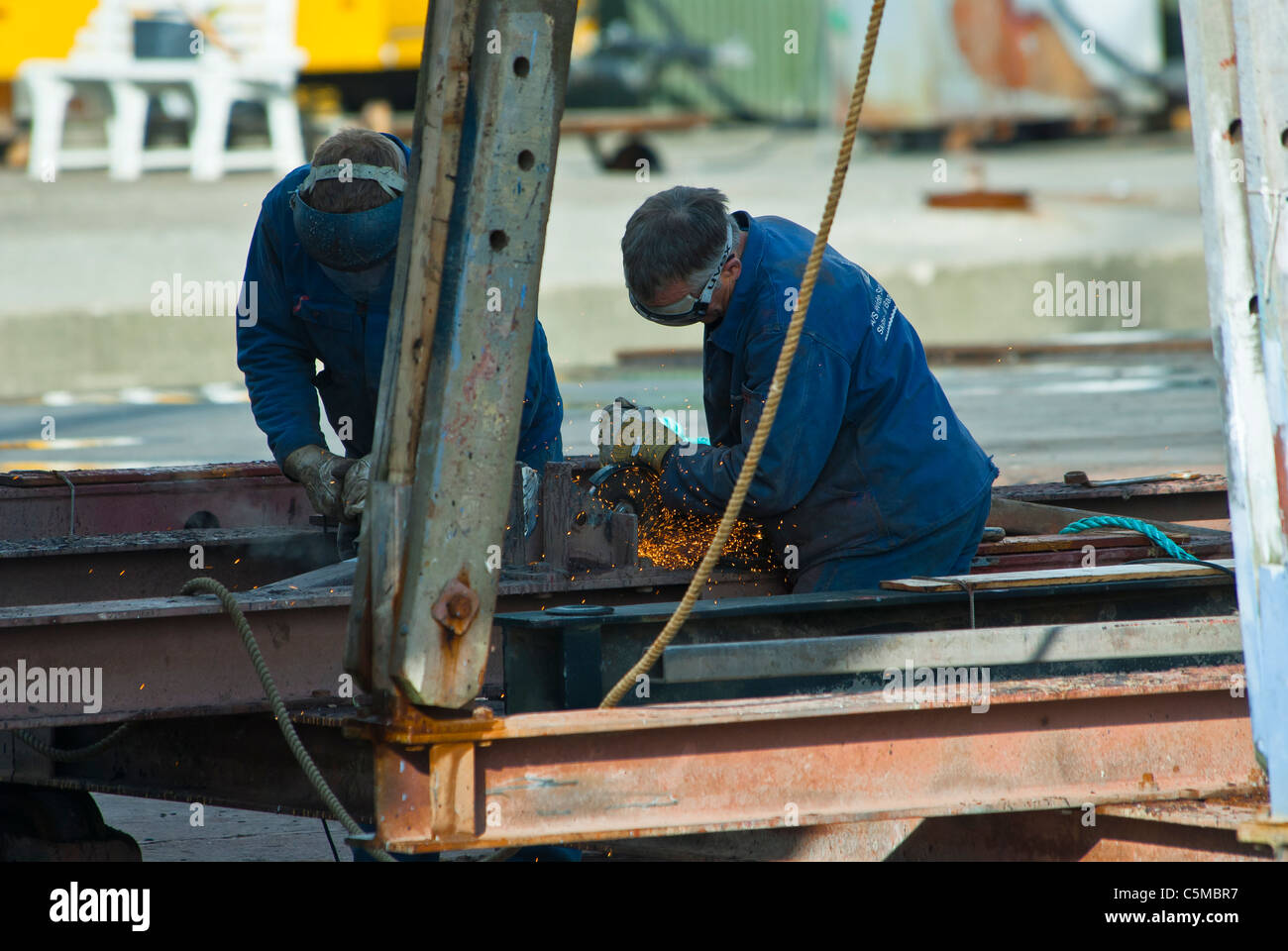 Shipyard work hi-res stock photography and images - Alamy