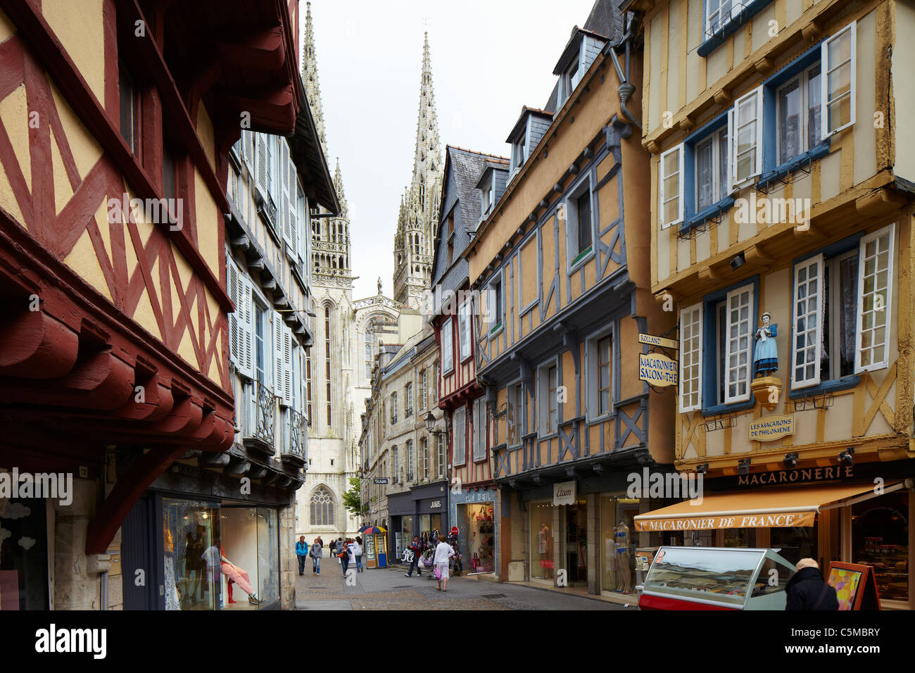 Quimper hi-res stock photography and images - Alamy