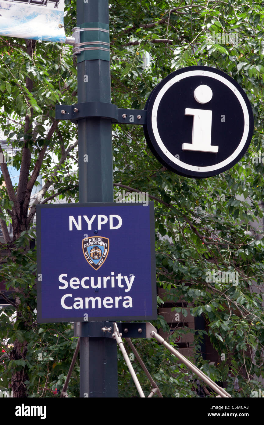 Police tools hi-res stock photography and images - Alamy