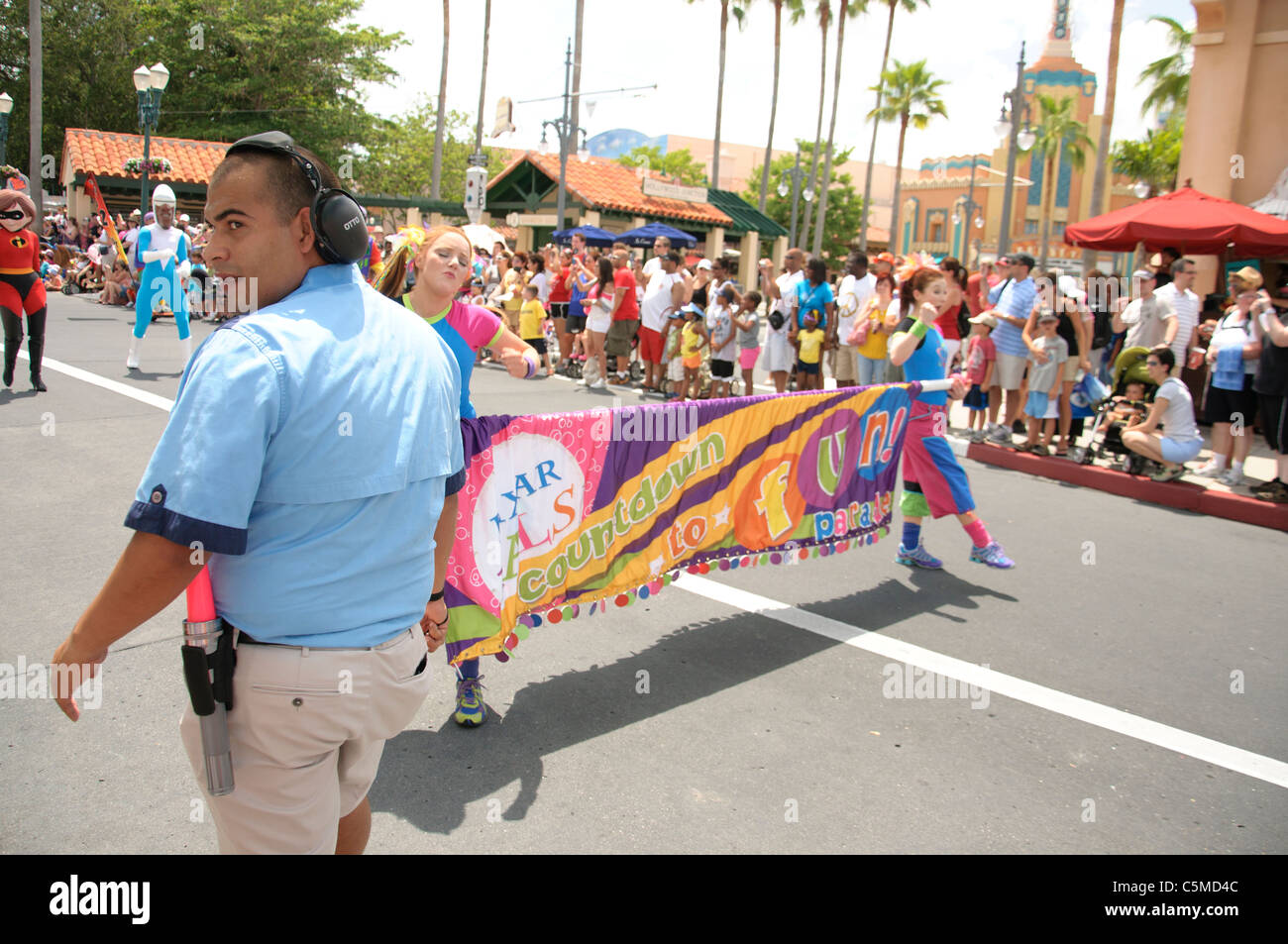 walt disney world resort parks pixar countdown to fun parade in ...