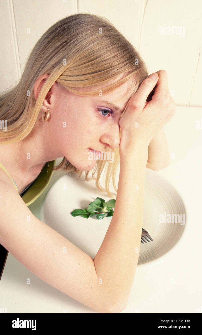 Teenager girl sad thin hi-res stock photography and images - Alamy