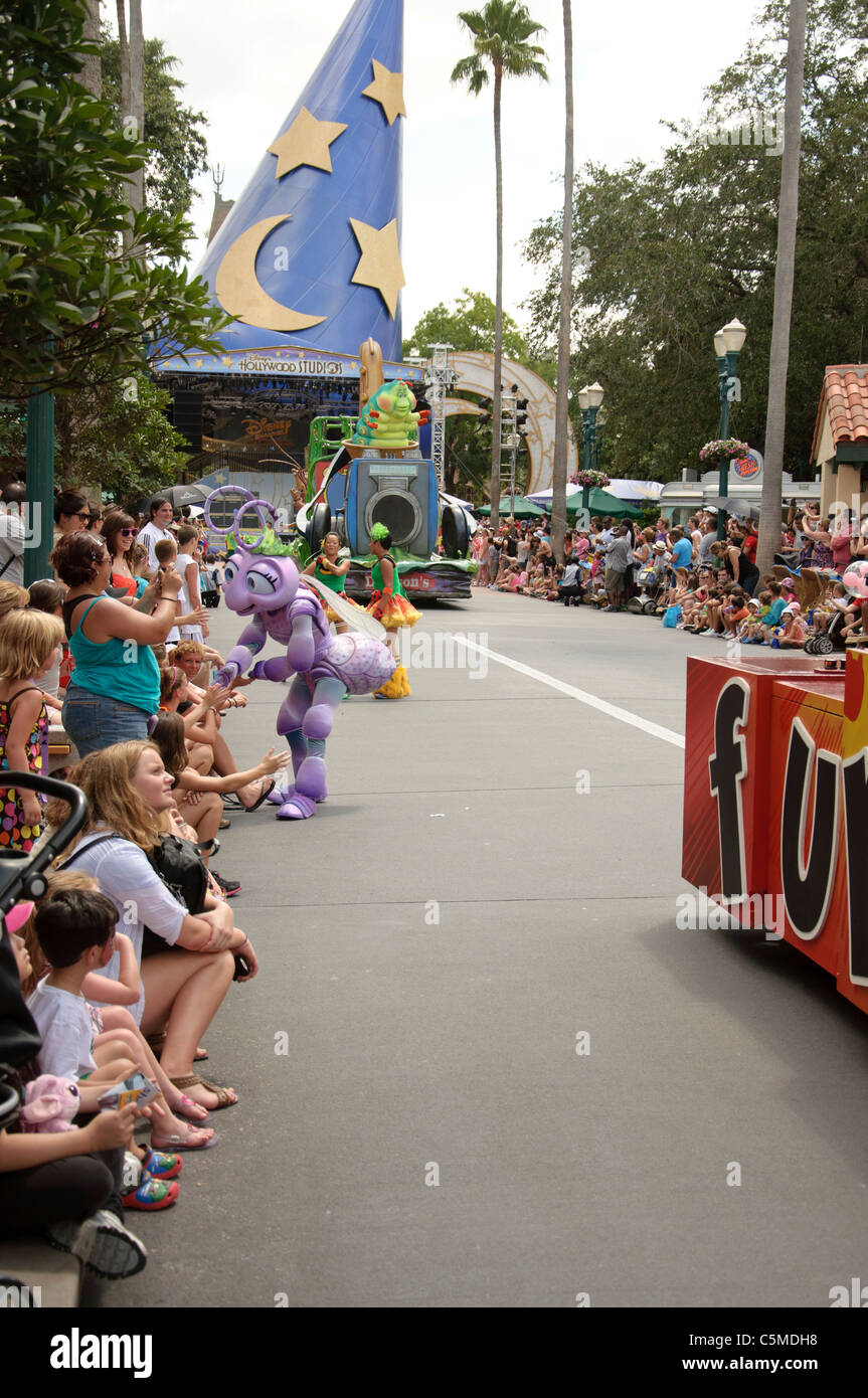 atta from disney pixars a bugs life in the countdown to fun parade on ...