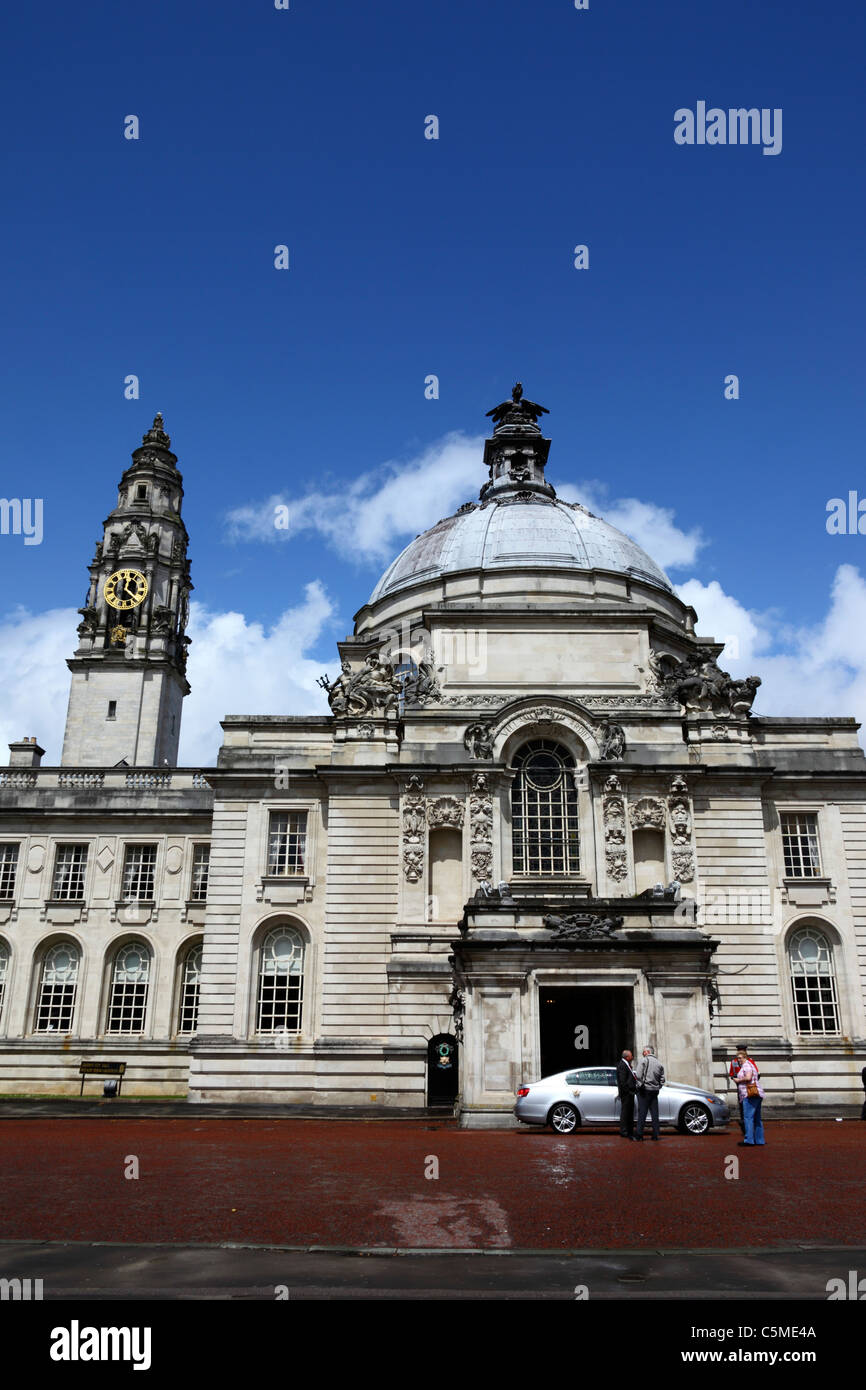 Cardiff Civic Centre Center Stock Photos & Cardiff Civic Centre Center ...