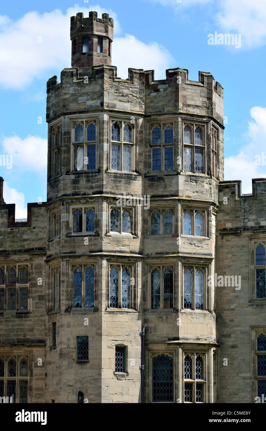 Spy Tower, Warwick Castle, England 110706 70282 Stock Photo - Alamy