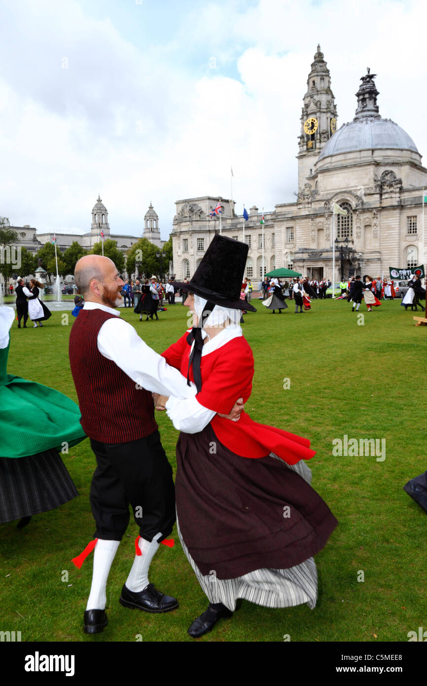 Welsh Traditional Dress Stock Photos & Welsh Traditional Dress Stock ...