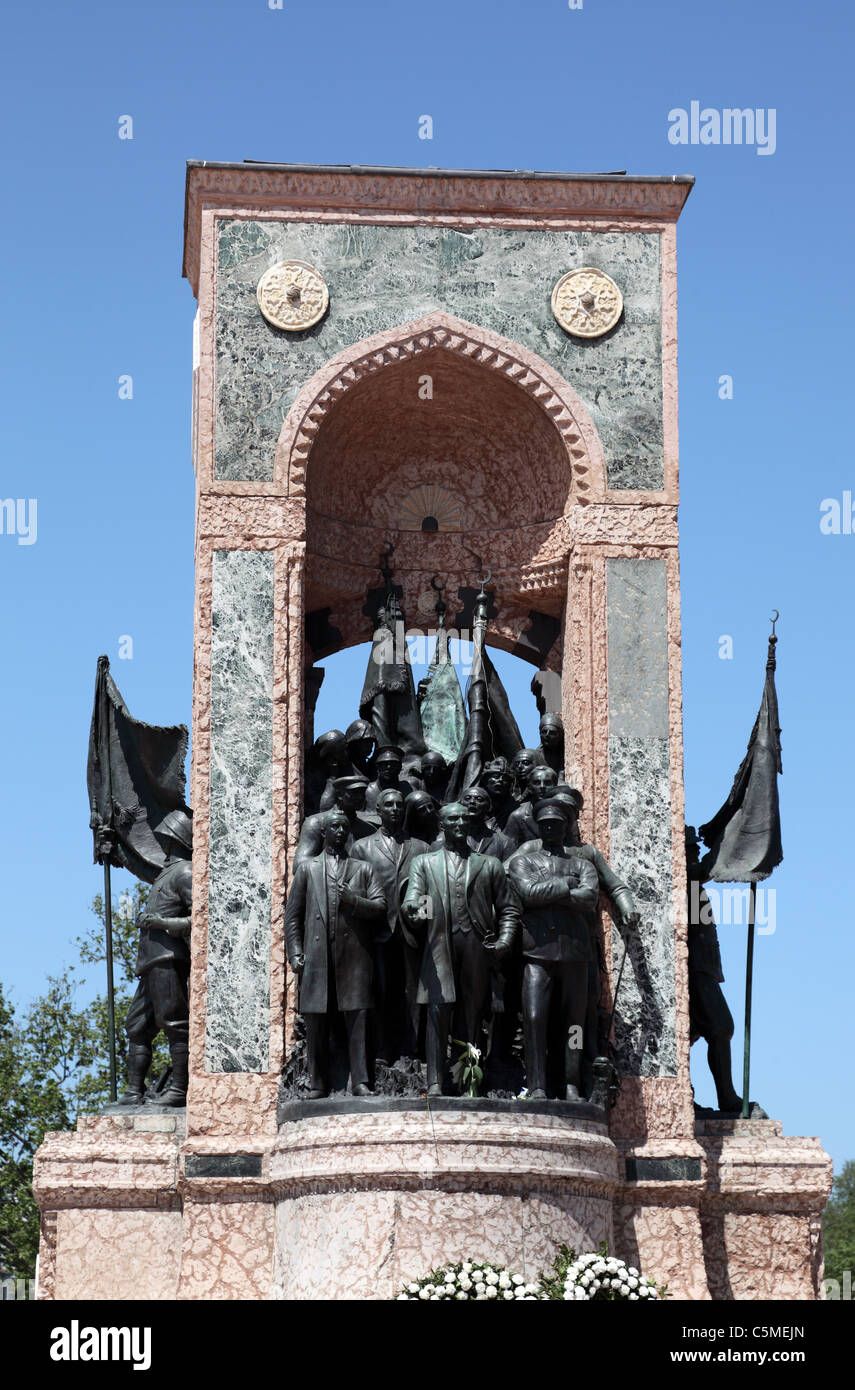 The monument most famous of istanbul turkey hi-res stock photography ...