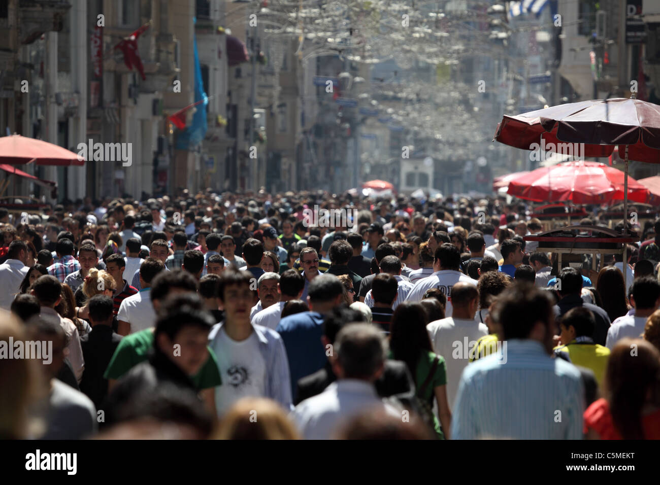 Crowd turkey hi-res stock photography and images - Alamy