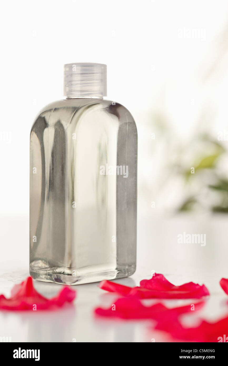 Pink flask hi-res stock photography and images - Alamy