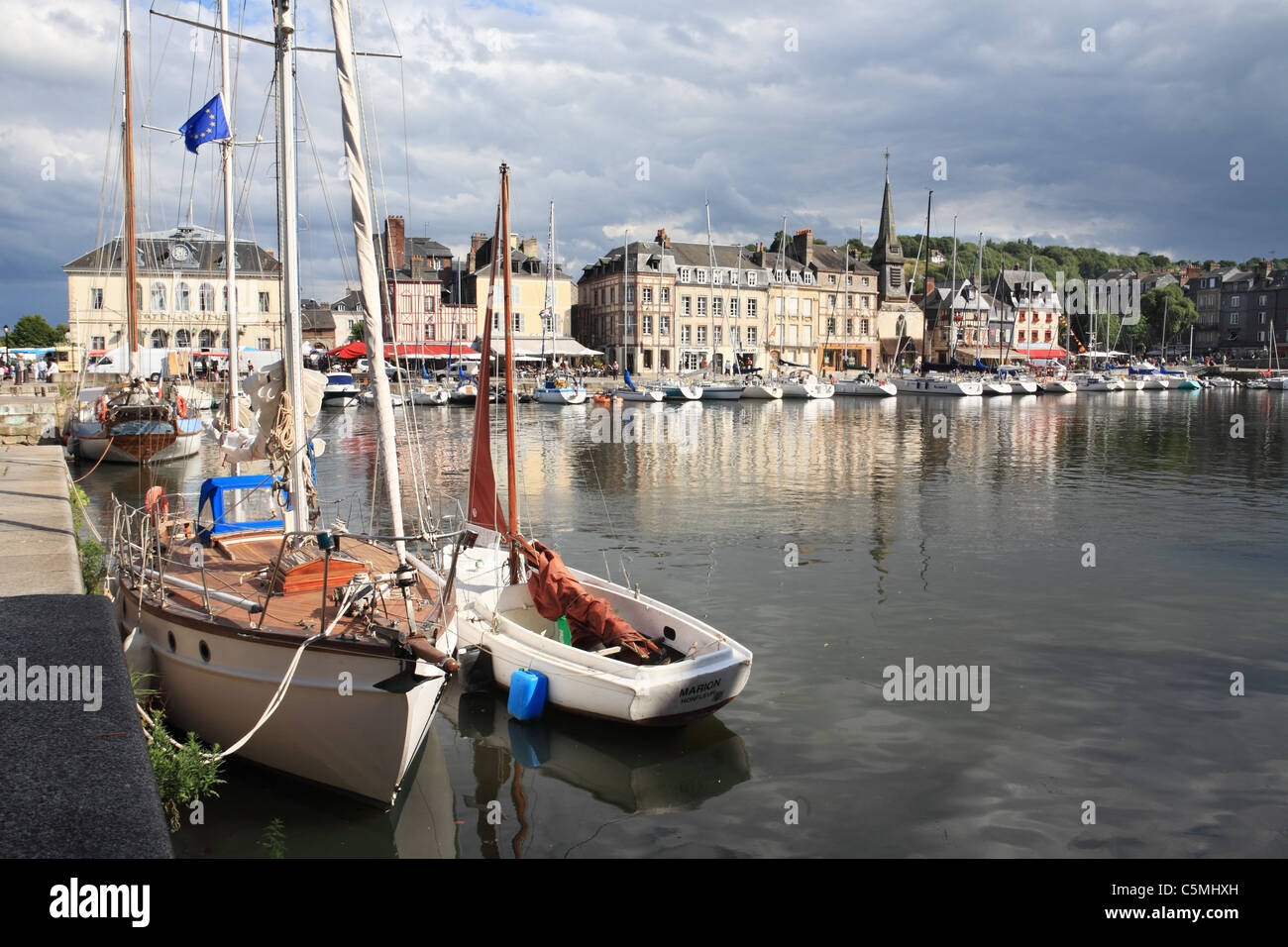 Honfleur harbour reflections hi-res stock photography and images - Alamy