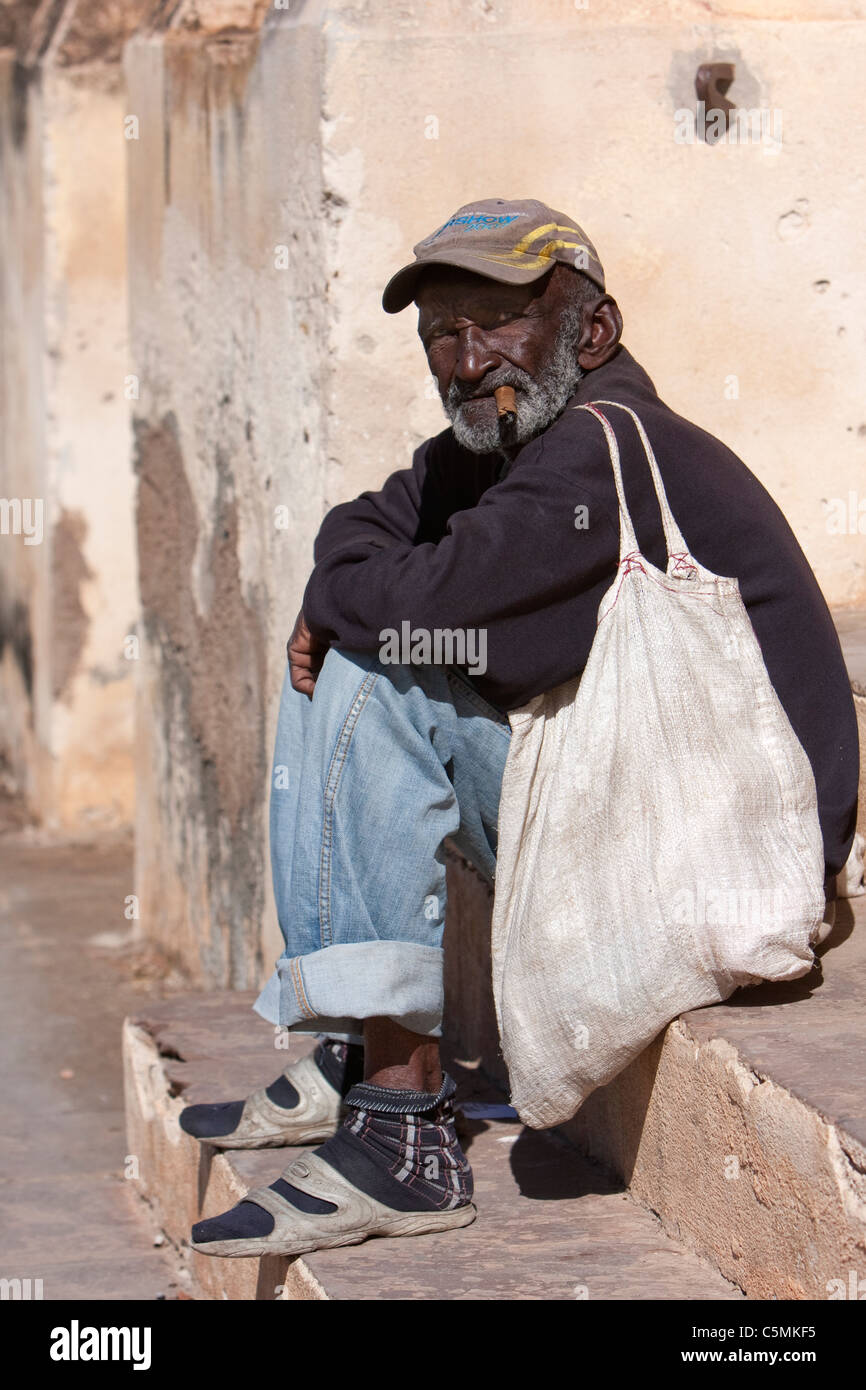 Afro caribbean cuban man hi-res stock photography and images - Alamy