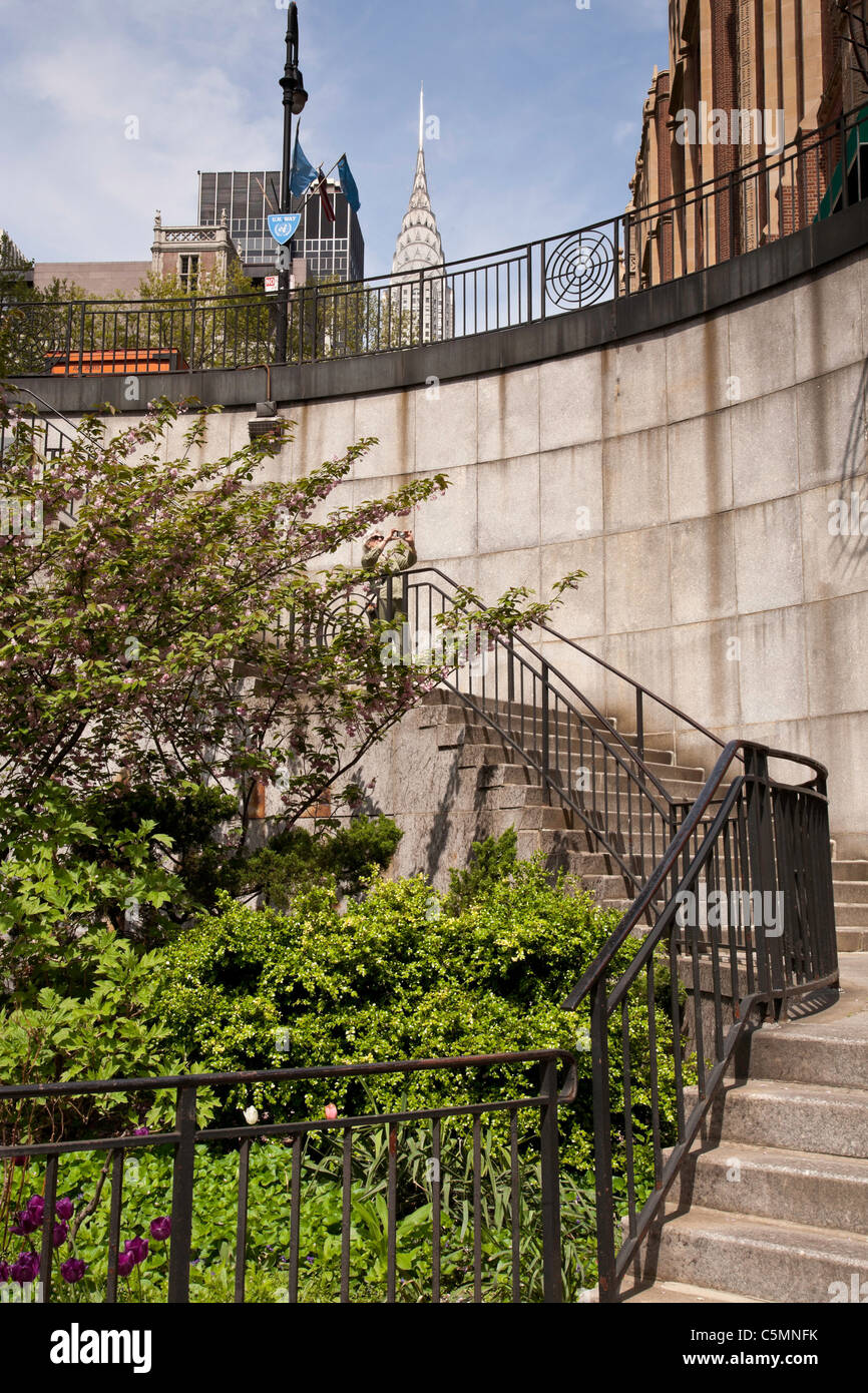Sharansky Steps, Ralph Bunche Park From Tudor City, NYC Stock Photo - Alamy