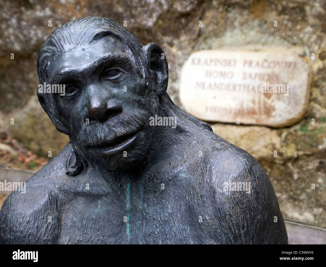 Statue of prehistoric man hi-res stock photography and images - Alamy