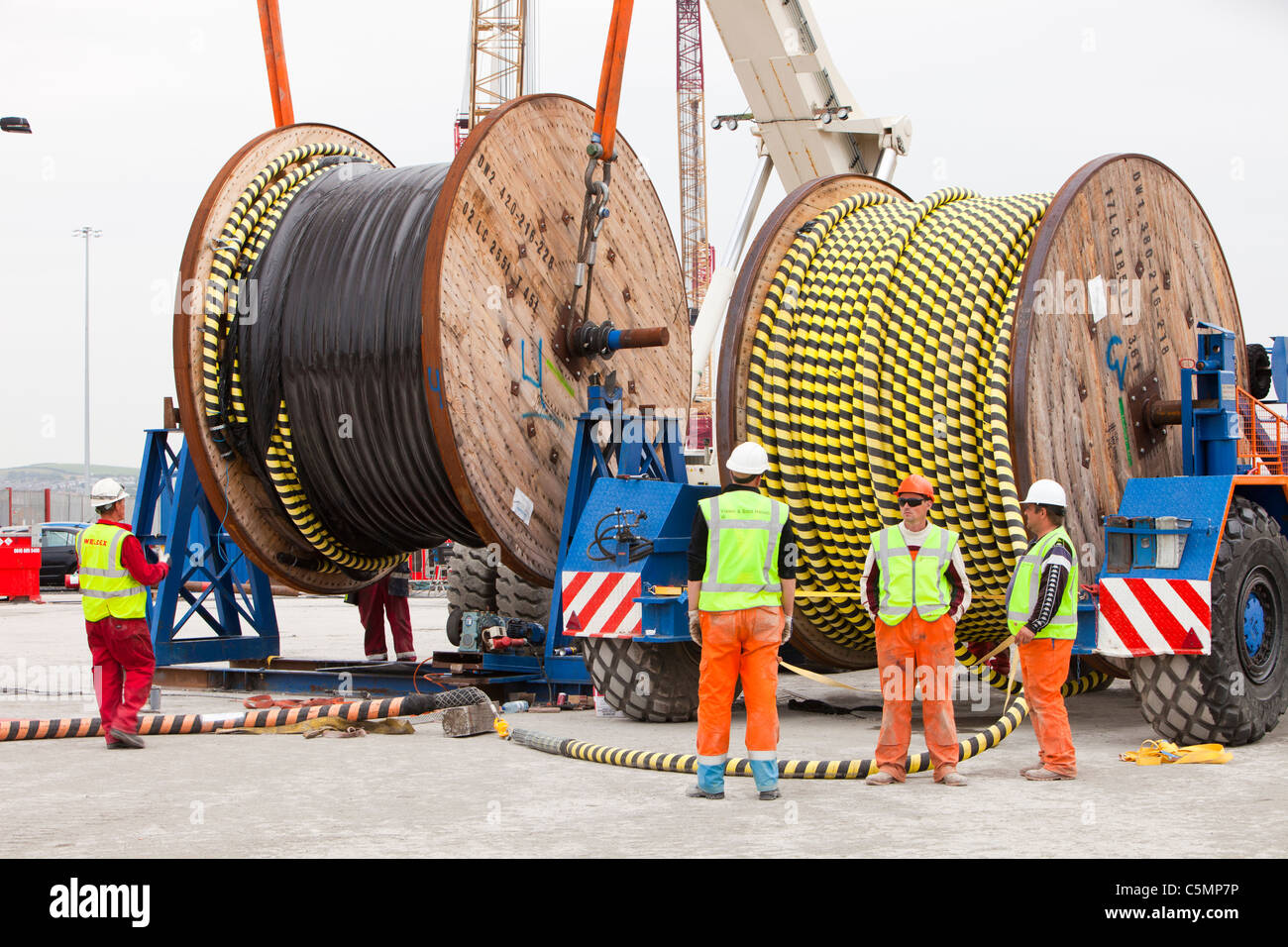 Offshore electric cabling for the Walney Offshore windfarm project ...
