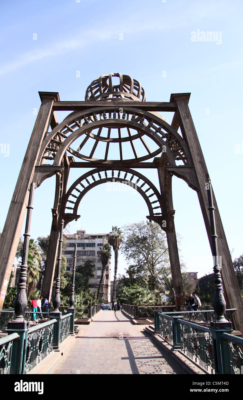 Bridge on Rwouda island - Cairo - Egypt Stock Photo - Alamy