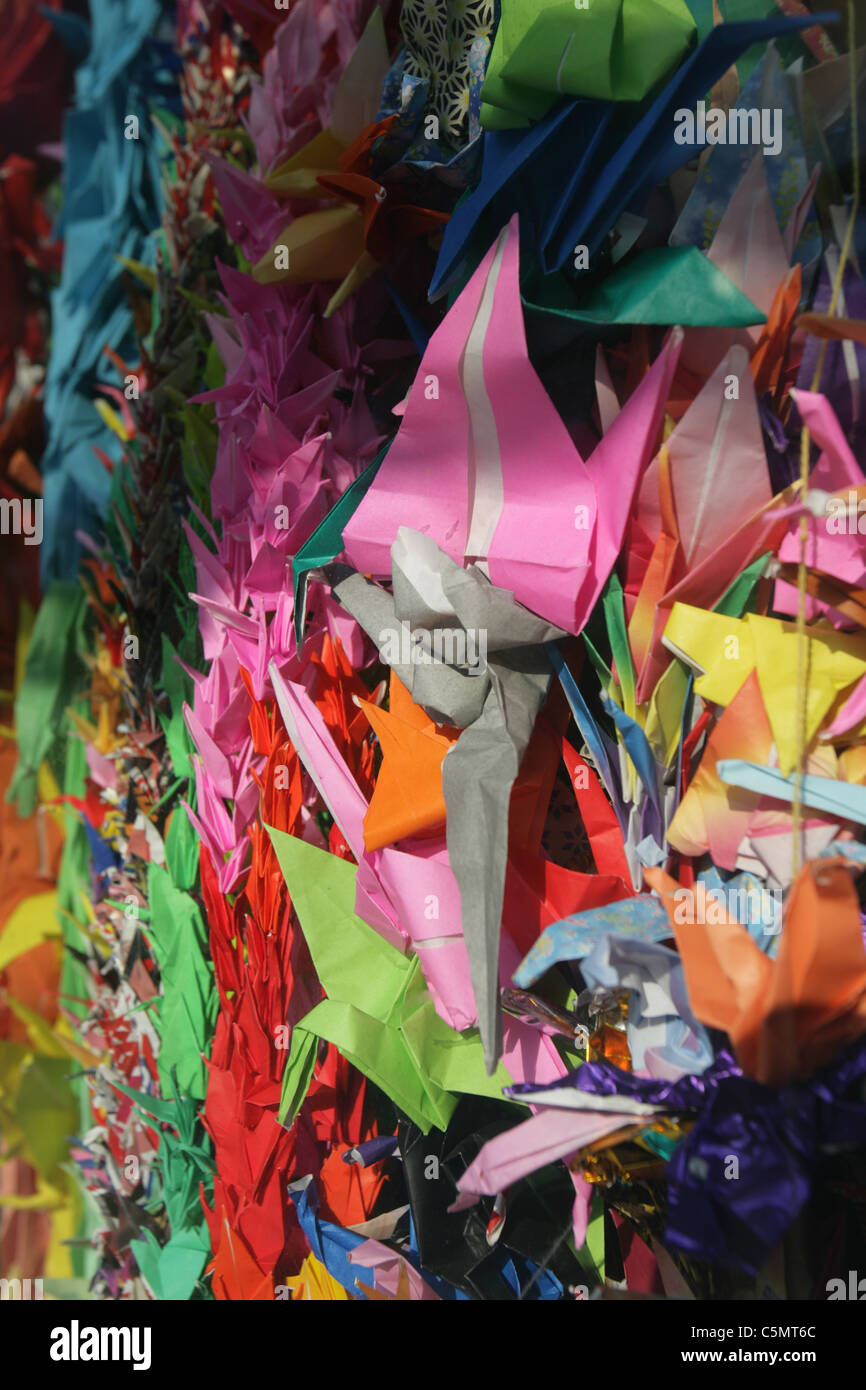Origami peace memorial hiroshima hi-res stock photography and images ...