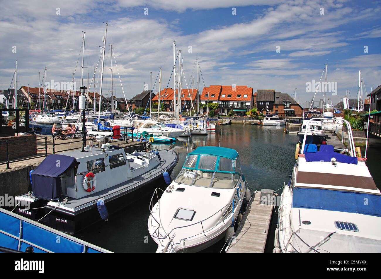 Hythe Hampshire High Resolution Stock Photography and Images - Alamy