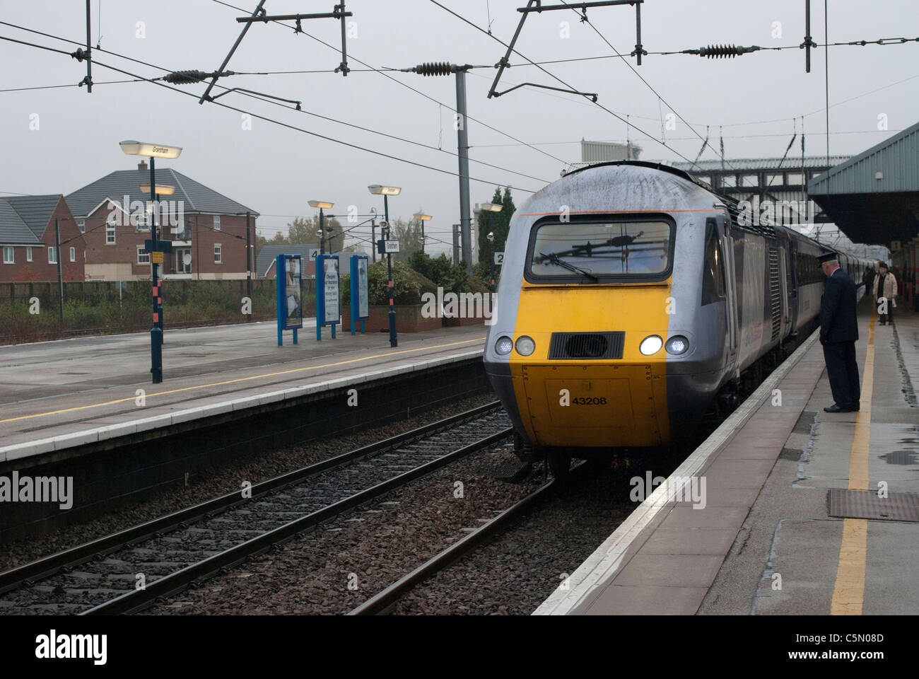 British Rail Class 43 (HST) National Express InterCity 125 High Speed Train 43208 at Grantham ...