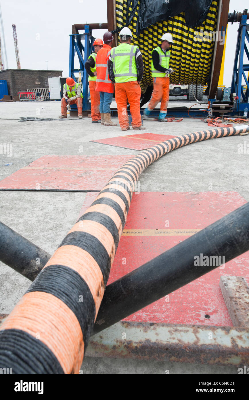 Offshore electric cabling for the Walney Offshore windfarm project ...