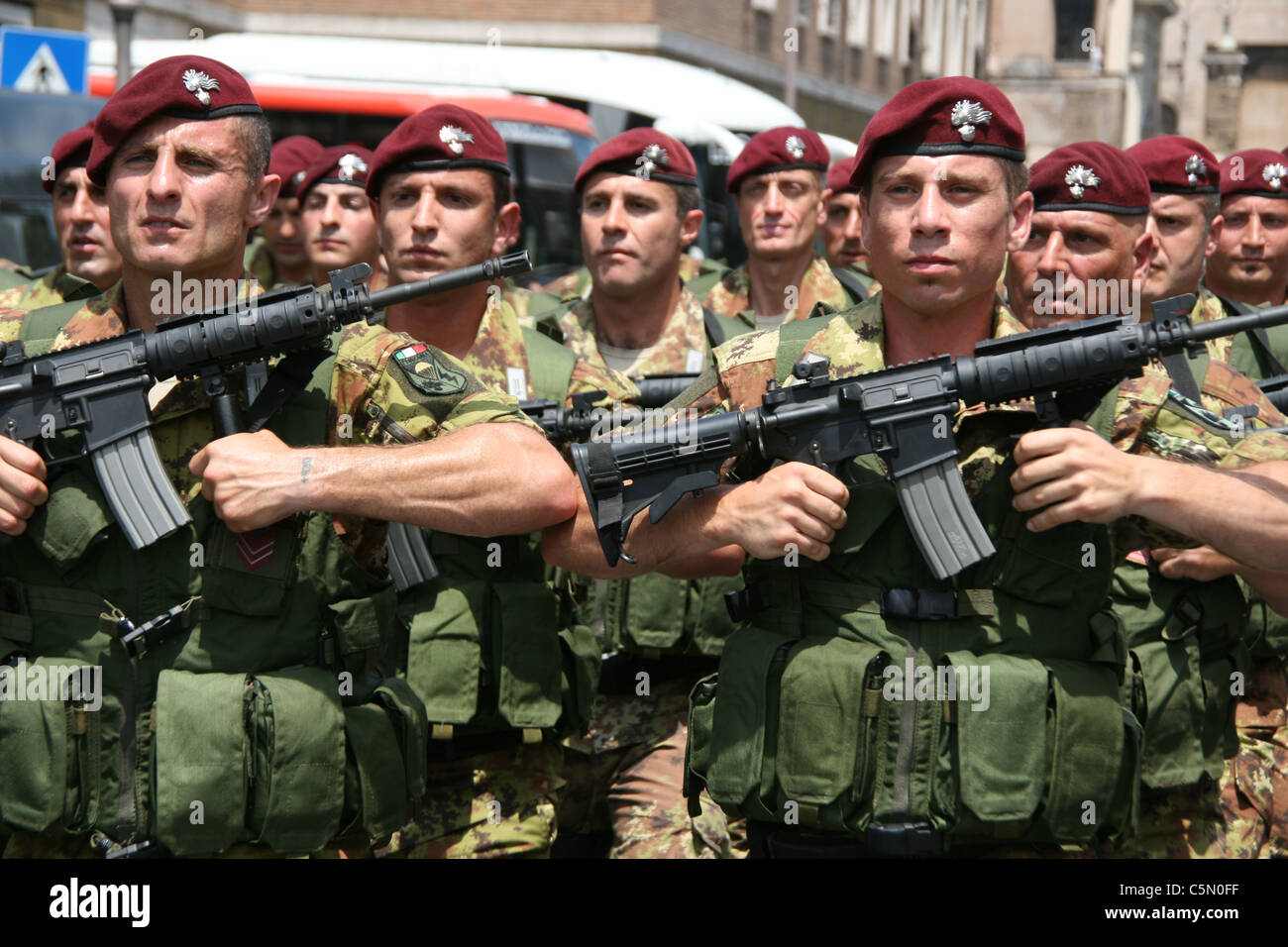 Parade of the forces of order in italy hi-res stock photography and ...