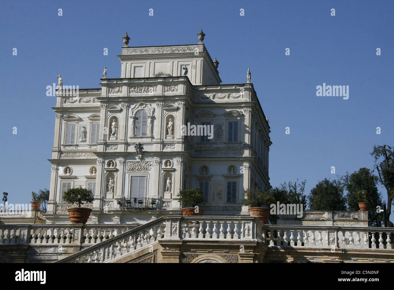 villa pamphili park in rome italy Stock Photo - Alamy