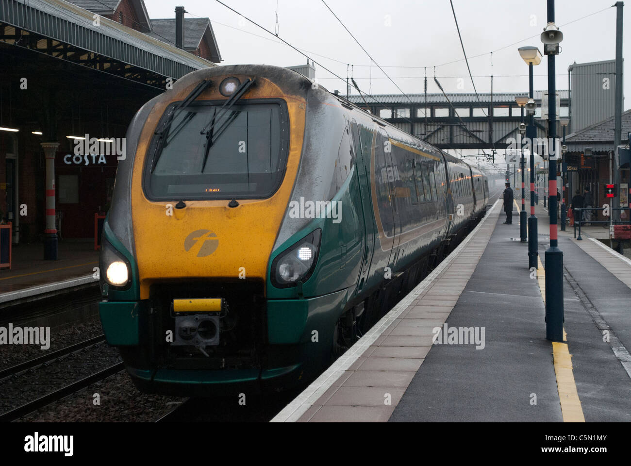 First Hull Trains Class 222 Pioneer at Grantham Station Stock Photo - Alamy