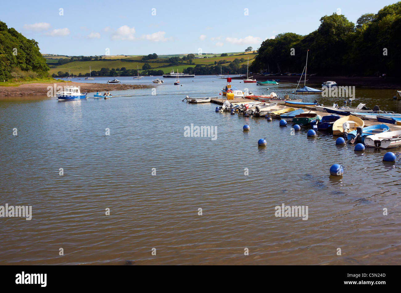 Stoke gabriel in devon hi-res stock photography and images - Alamy