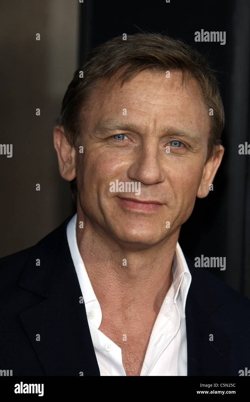 DANIEL CRAIG COWBOYS AND ALIENS. WORLD PREMIERE SAN DIEGO CALIFORNIA ...