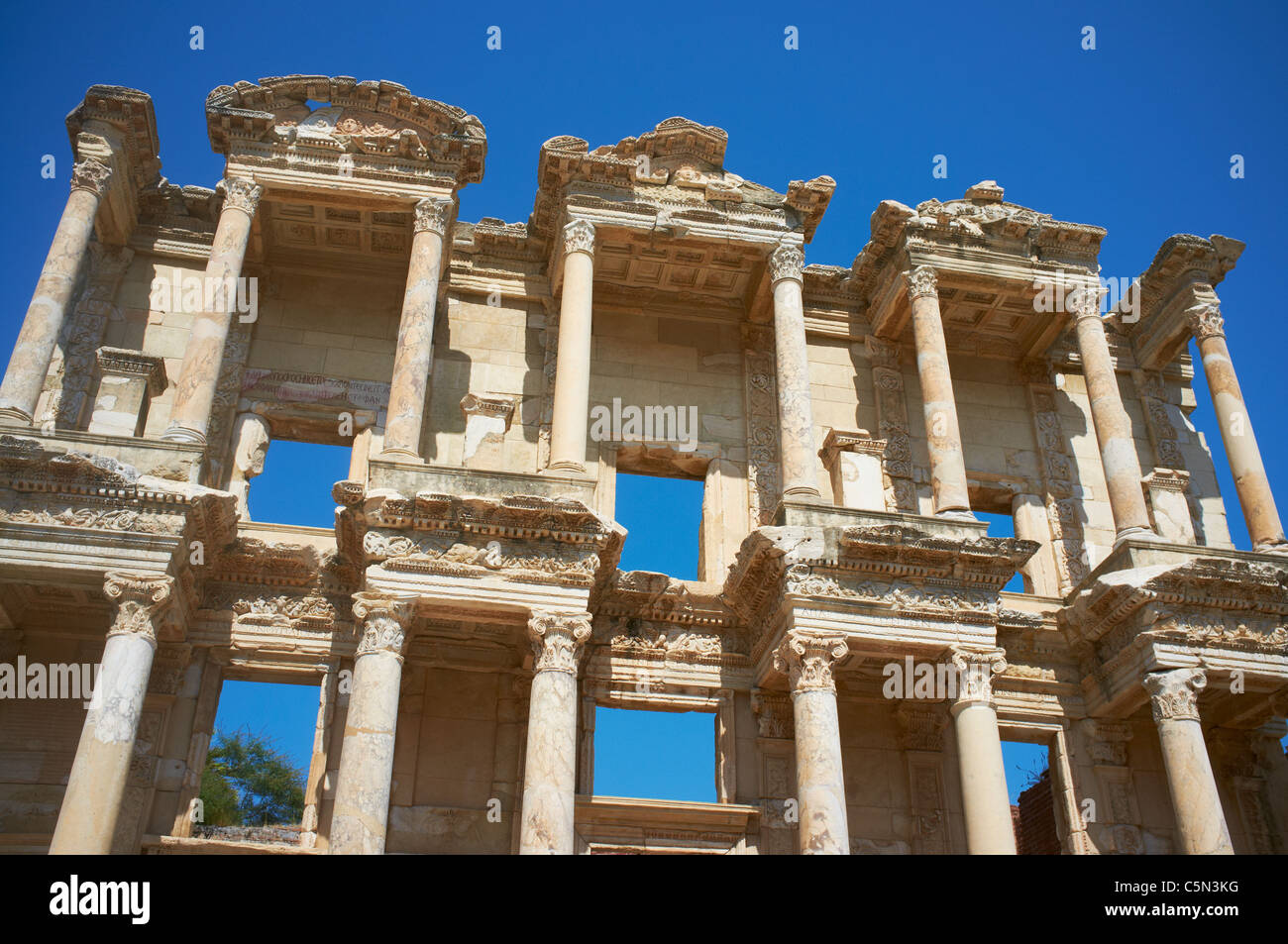 Library of Celsus Ephesus Turkey Stock Photo - Alamy