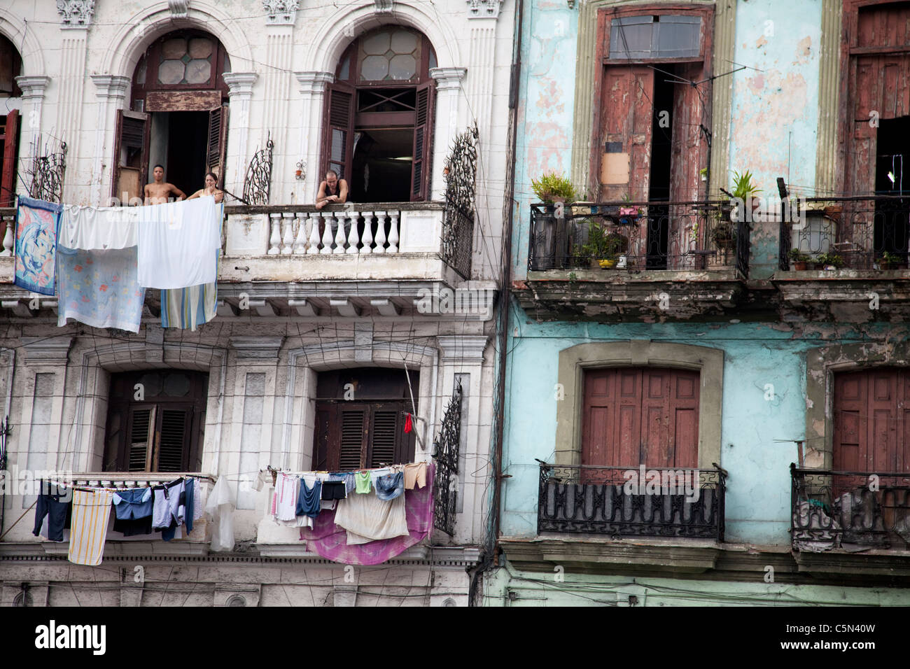 Havana Modern Buildings Stock Photos & Havana Modern Buildings Stock ...
