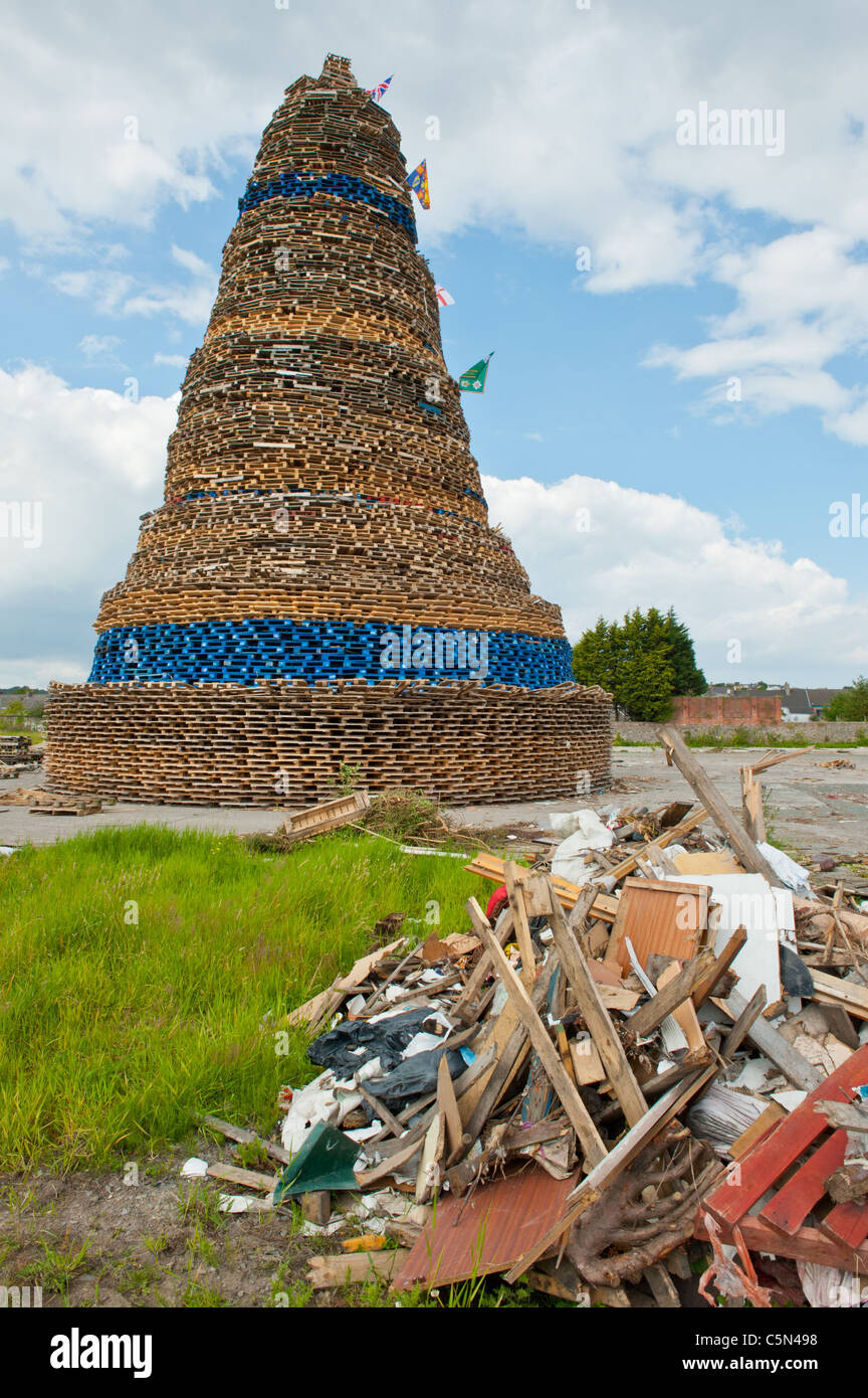 Rubbish for the bonfire! Stock Photo - Alamy