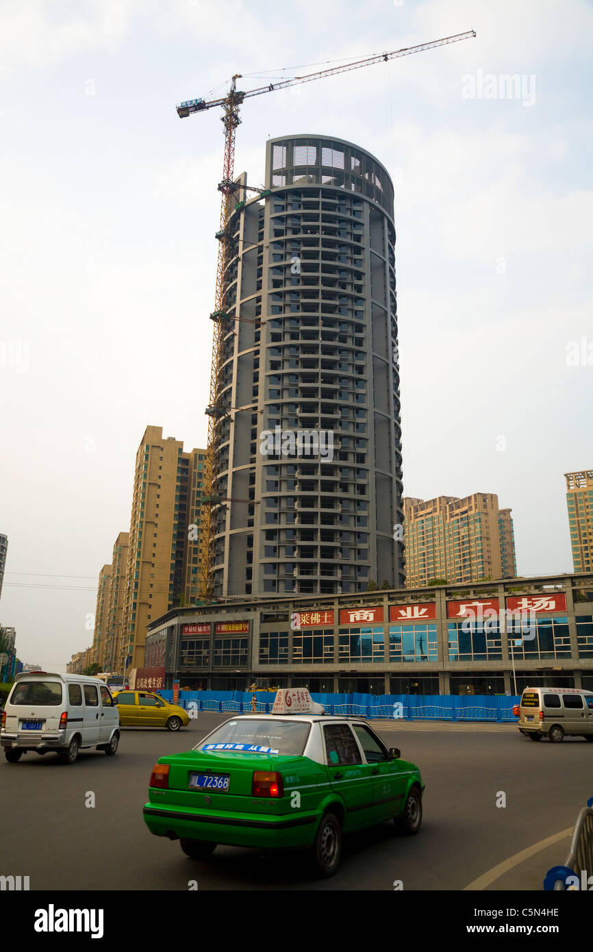 Inexpensive construction hi-res stock photography and images - Alamy