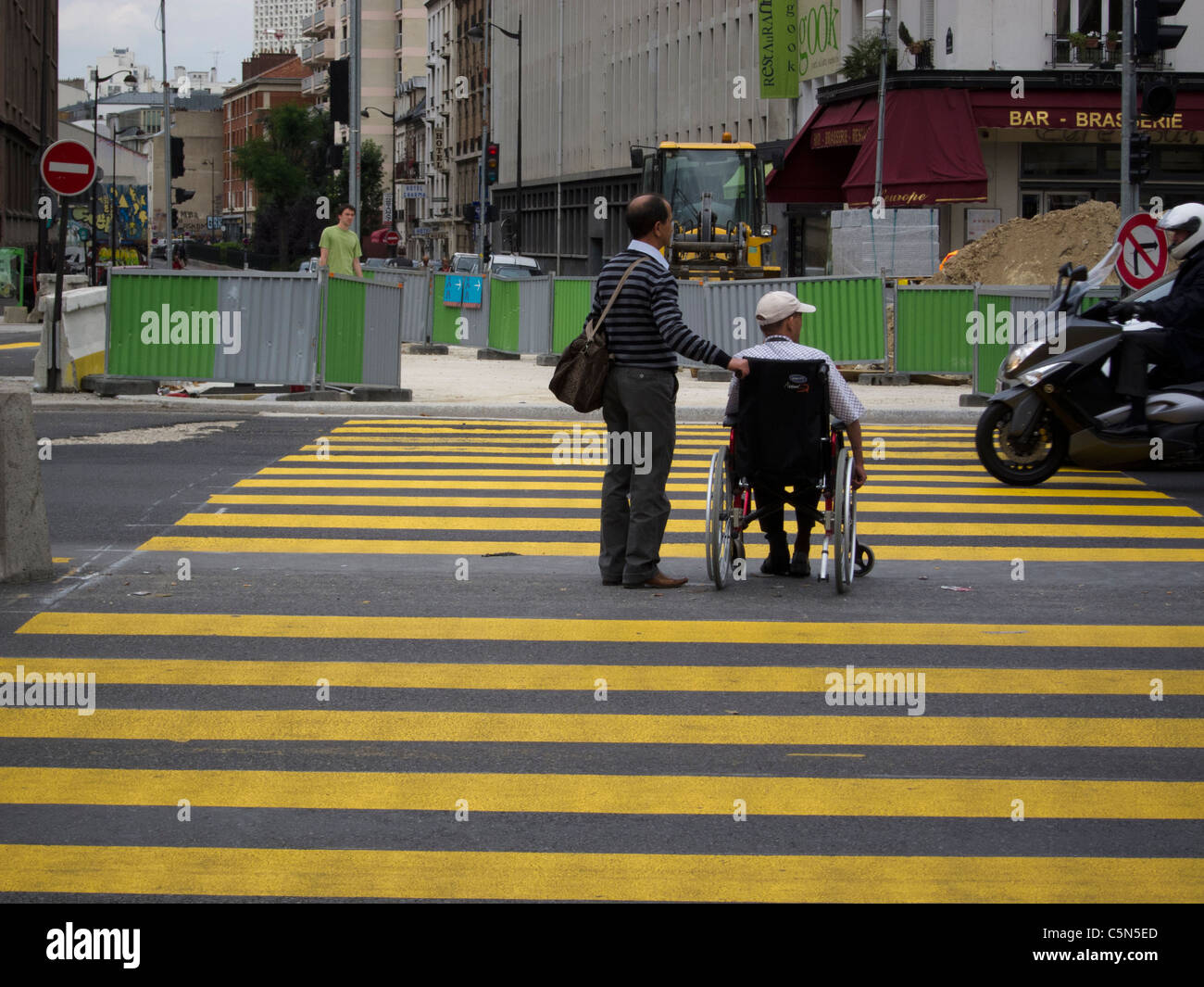 Wheelchair paris disability hi-res stock photography and images - Alamy