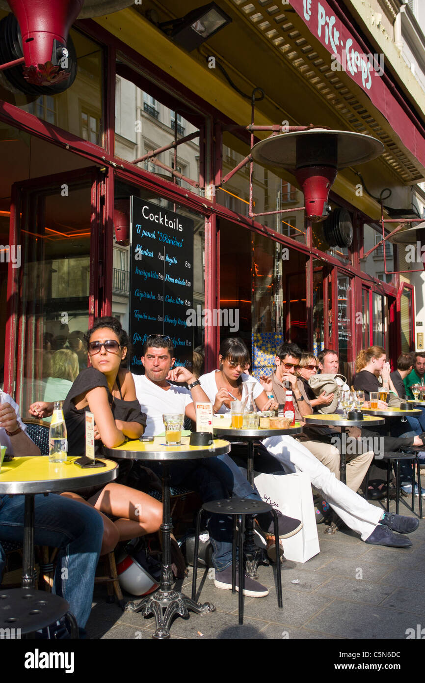 Cafe in the Marais, Paris France Stock Photo - Alamy