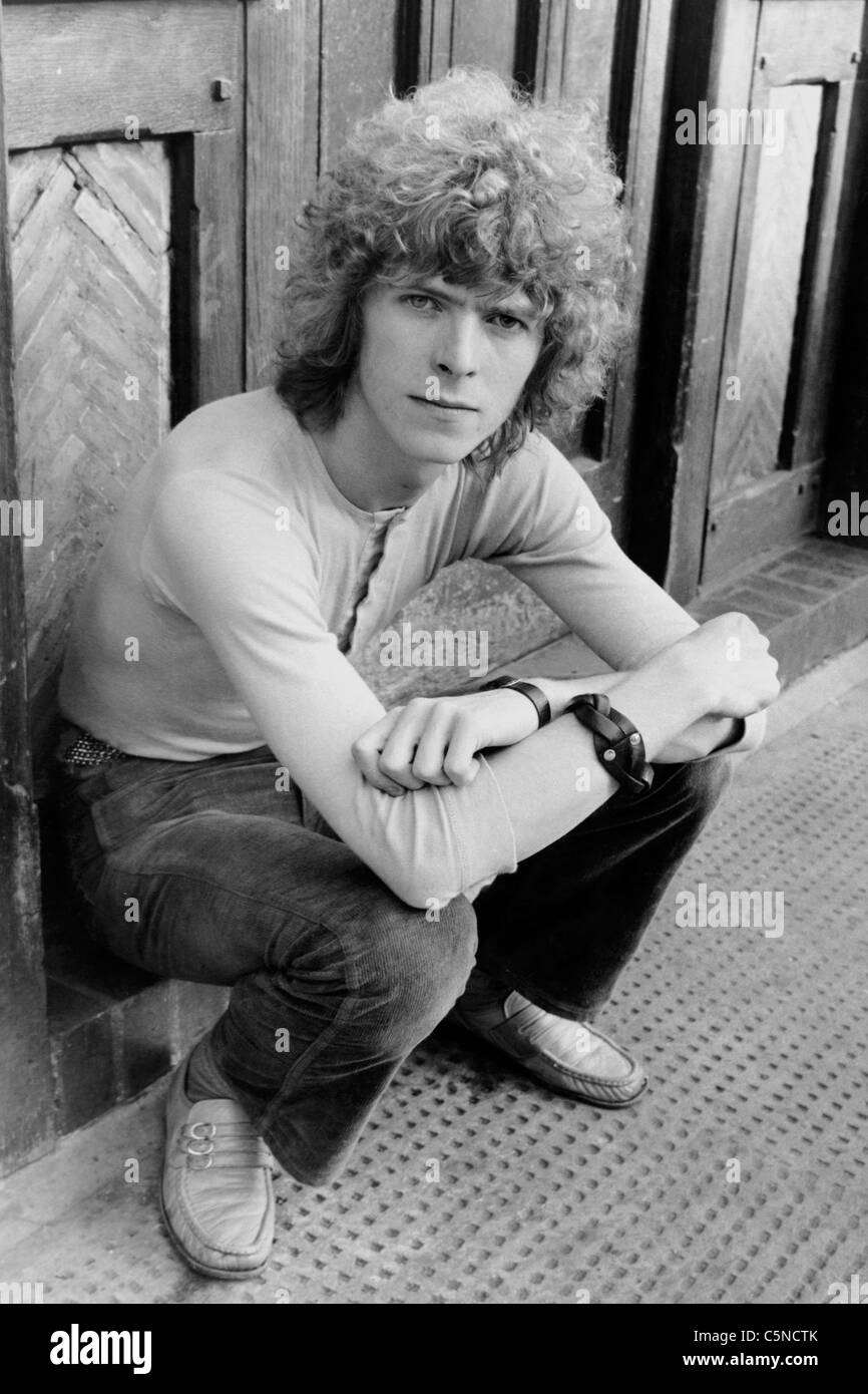 David bowie hi-res stock photography and images - Alamy