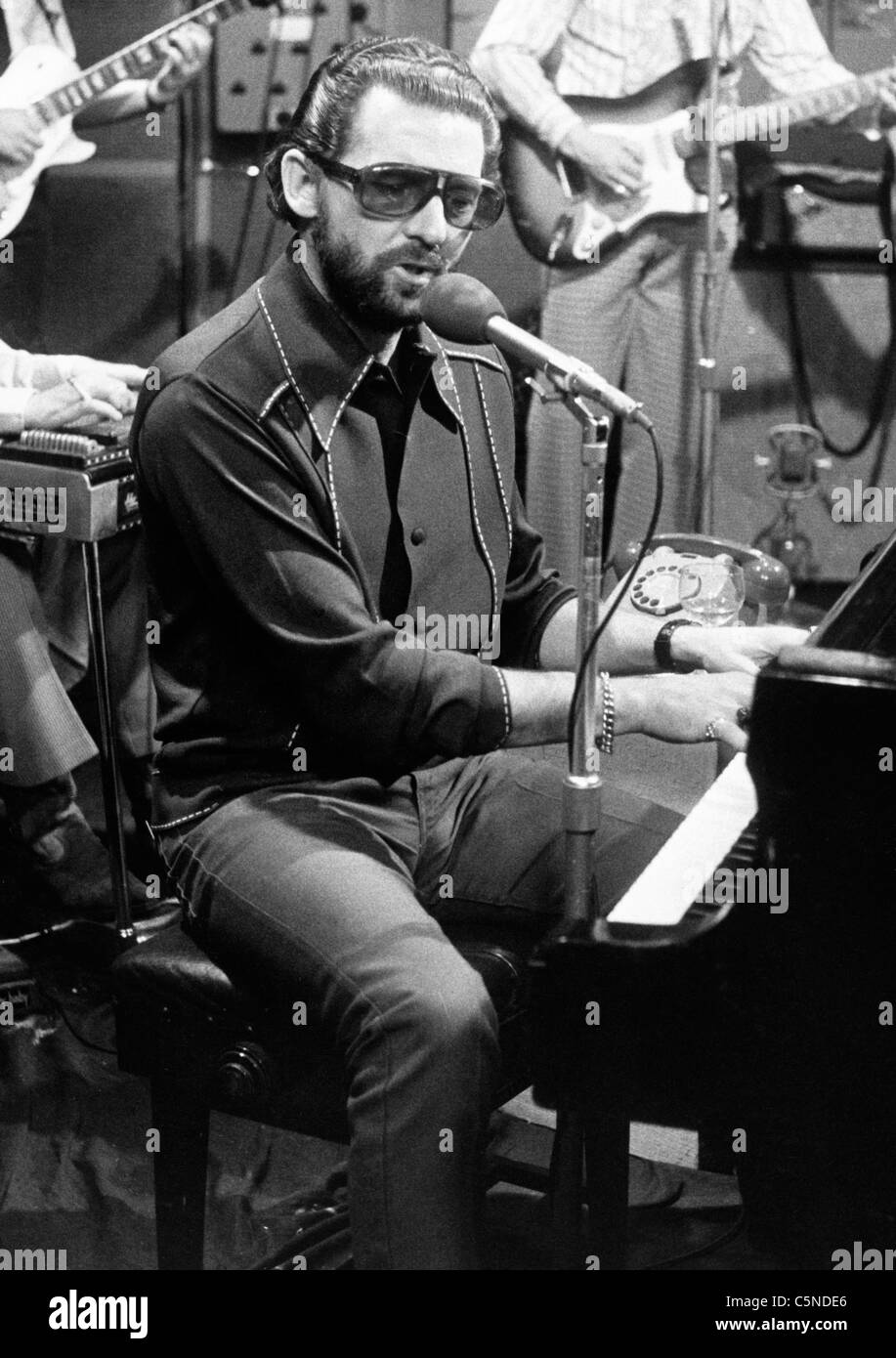 Lewis singer Black and White Stock Photos & Images - Alamy