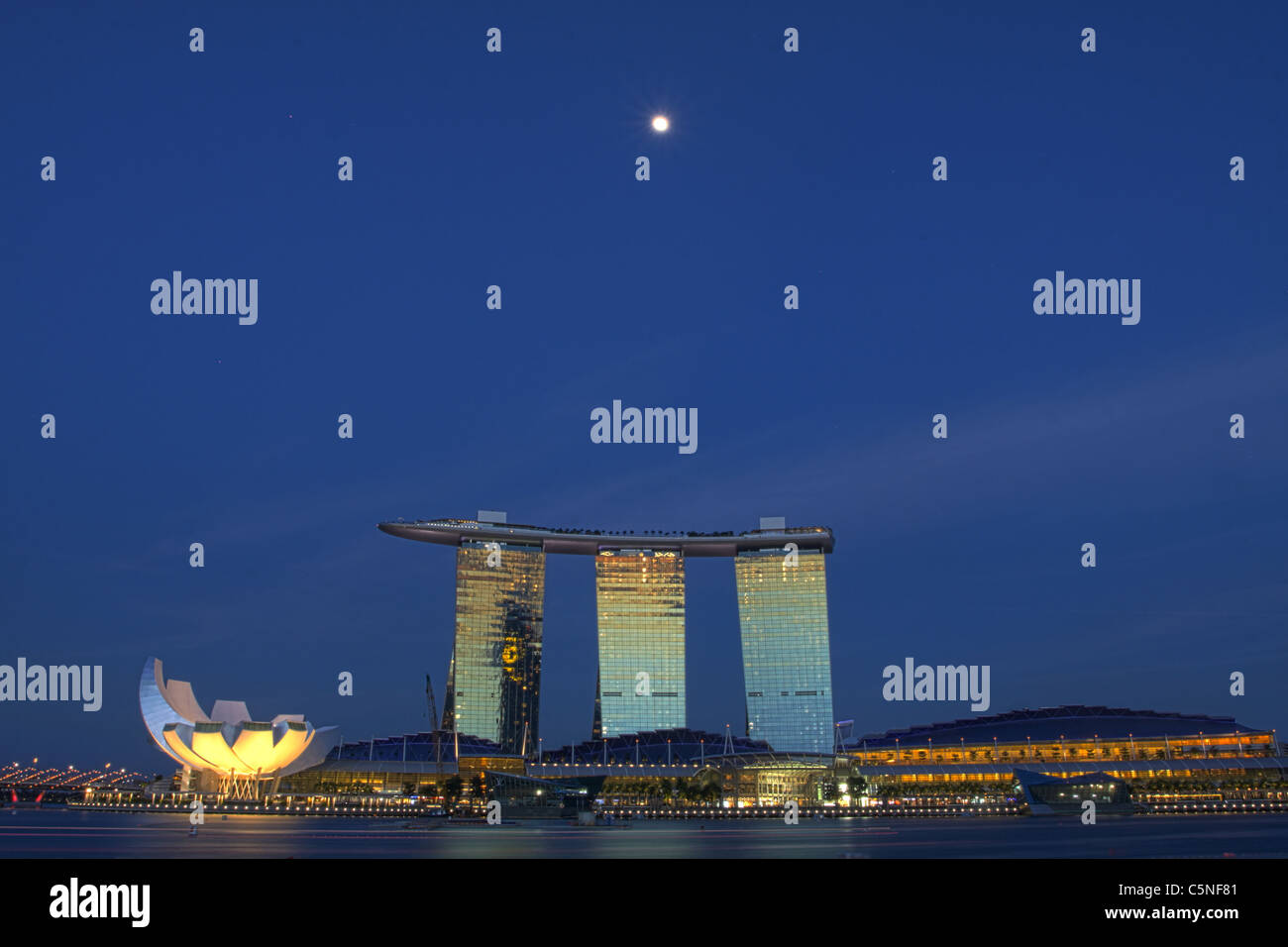 Singapore moon hi-res stock photography and images - Alamy