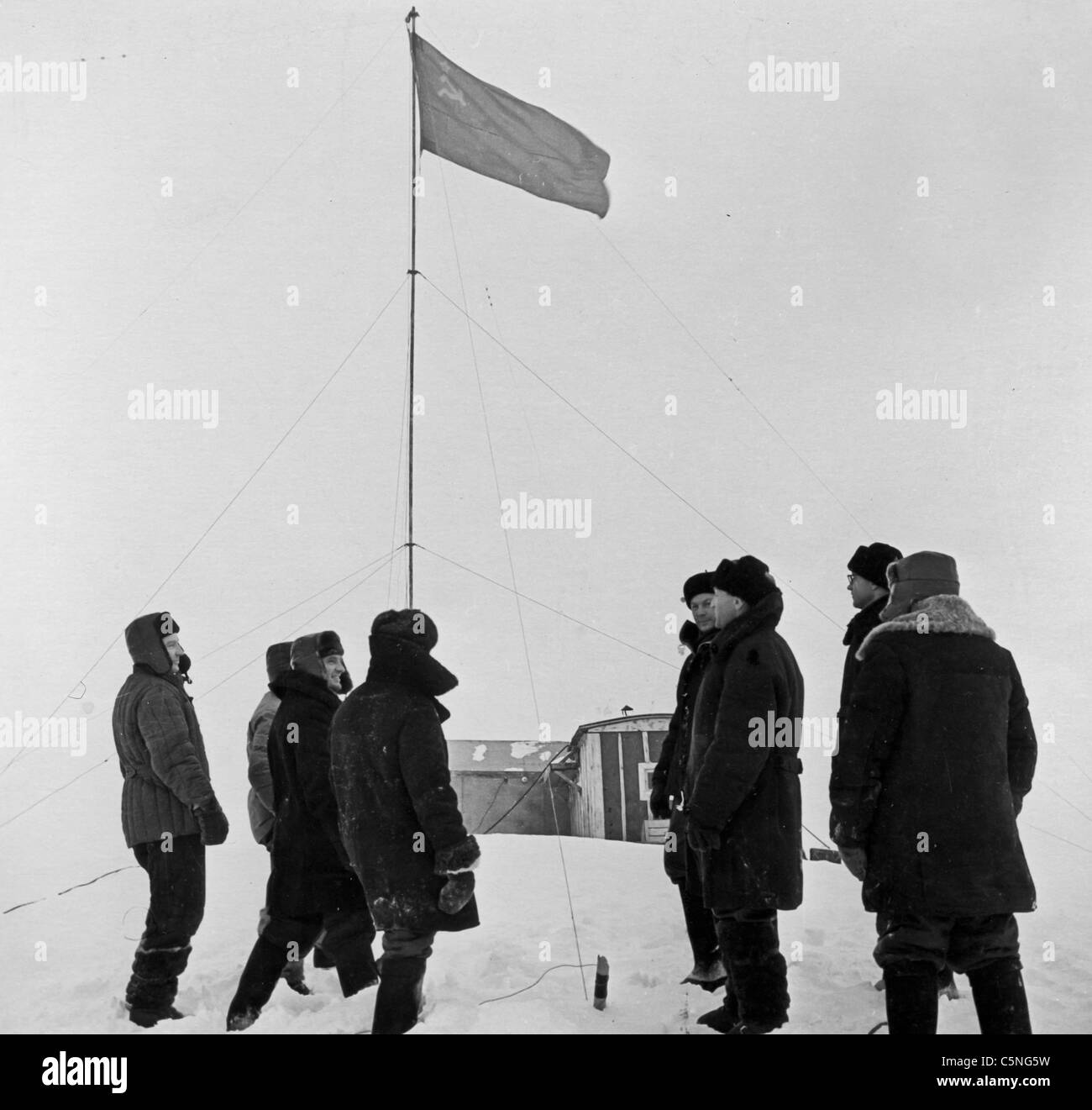 Russian scientists Black and White Stock Photos & Images - Alamy